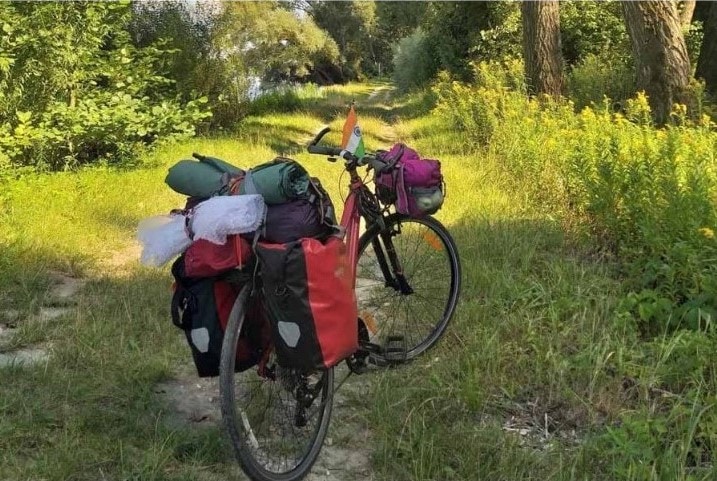 Malay Mukherjee's epic trip; From Cambodia To Thailand – UNIROX